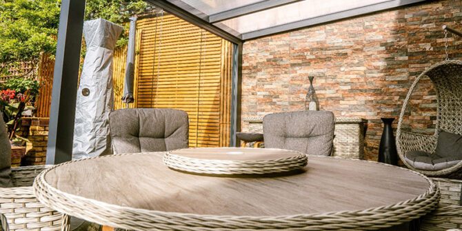 5 Reasons Why A Lean To Veranda Is Perfect For Your Home